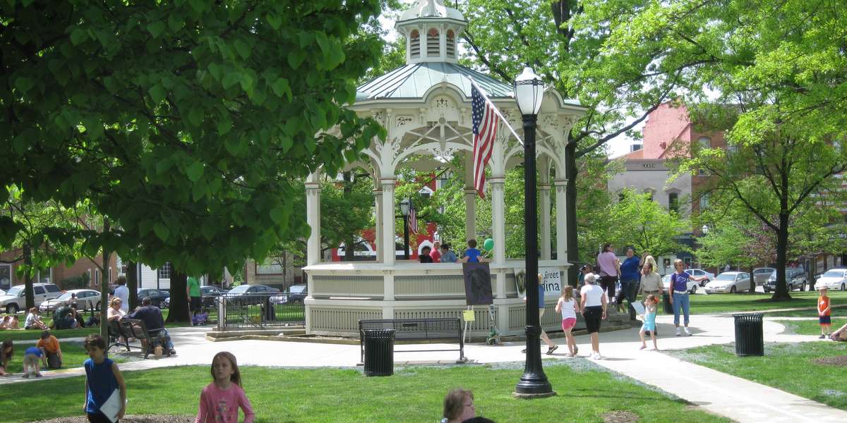 Historic Medina Walking Tour
