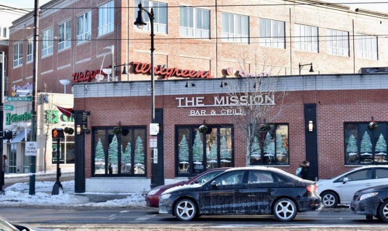 The Mission Bar & Grill